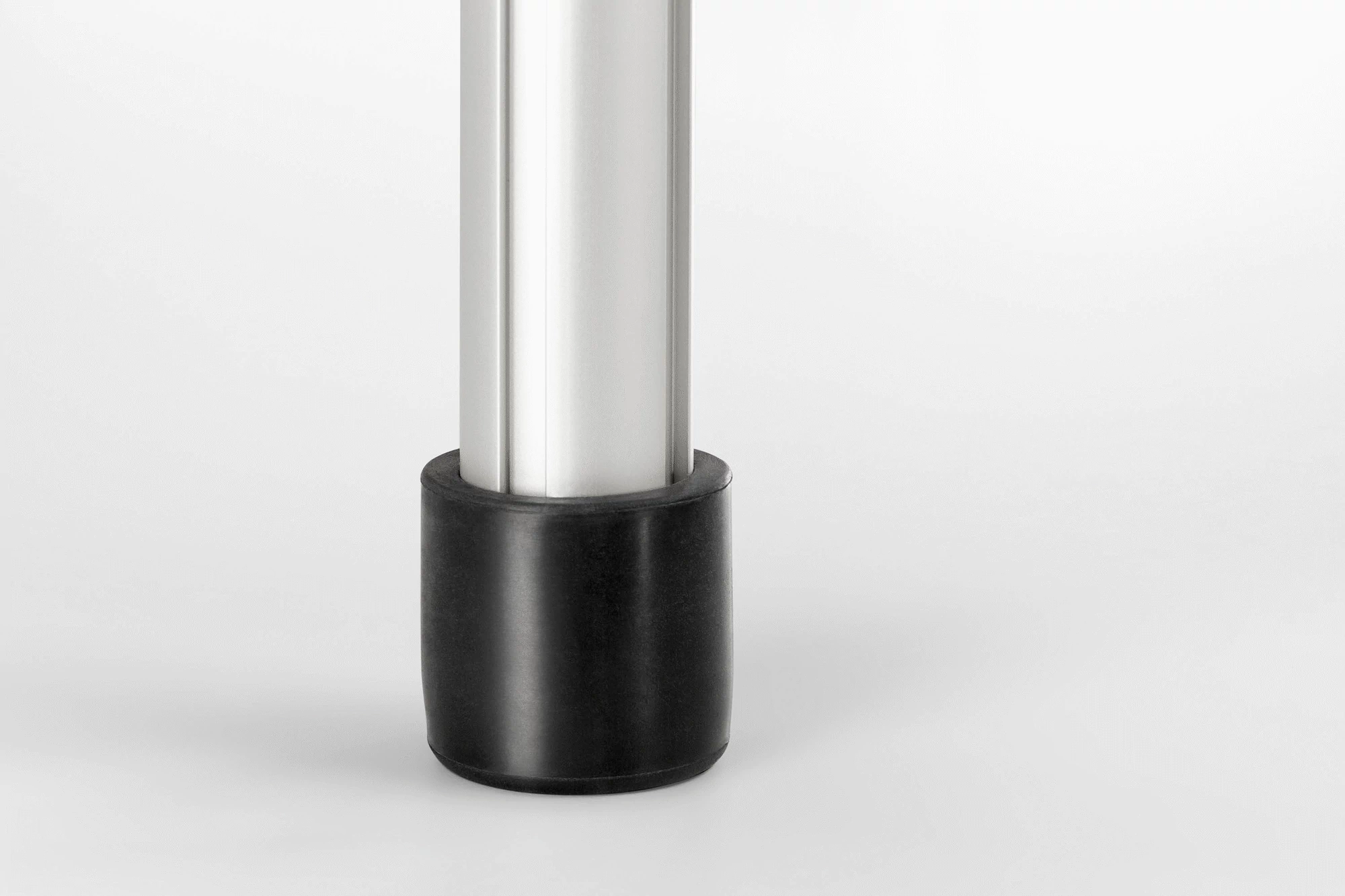 Tube End Cap D30 ESD, black similar to RAL 9005 » AluFlex Group